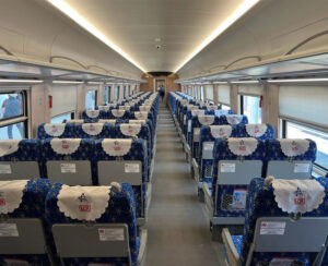Train from Vientiane to Luang prabang - Laos train ticket, LCR train ...