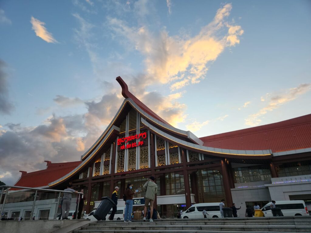 LCR train ticket from Luang prabang to Kunming